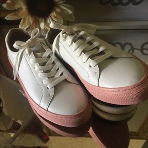 Banana Republic | Shoes | Banana Republic White Leather Shoes | Poshmark